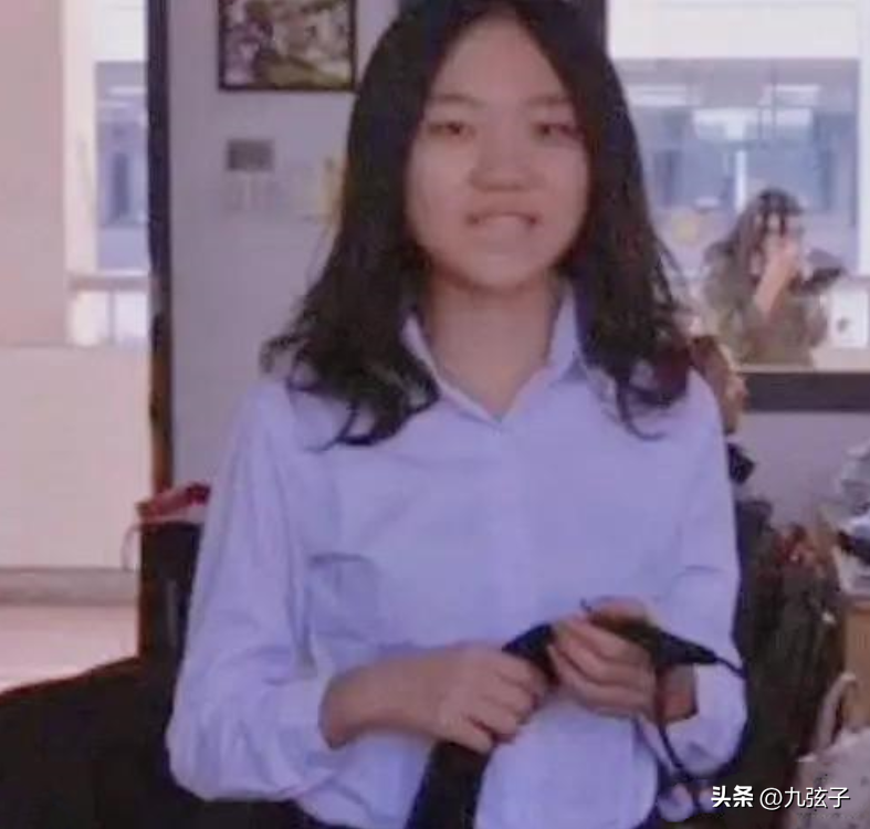 Plastic surgery, having 5 boyfriends at the same time, "high-end player ...