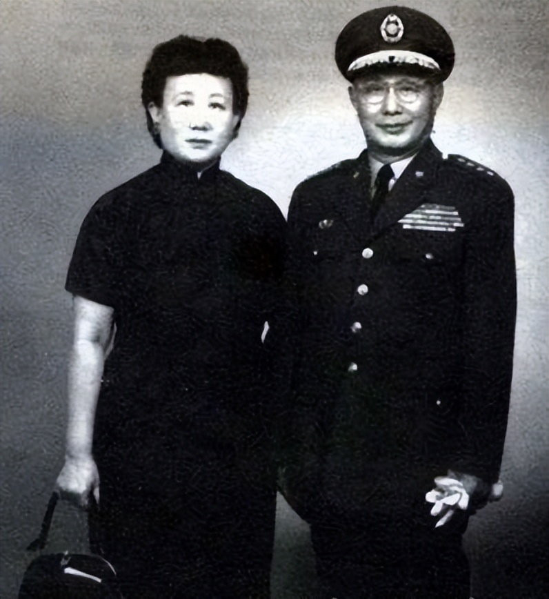 Who is He Yingqin's wife? How did He Yingqin live in his later years ...