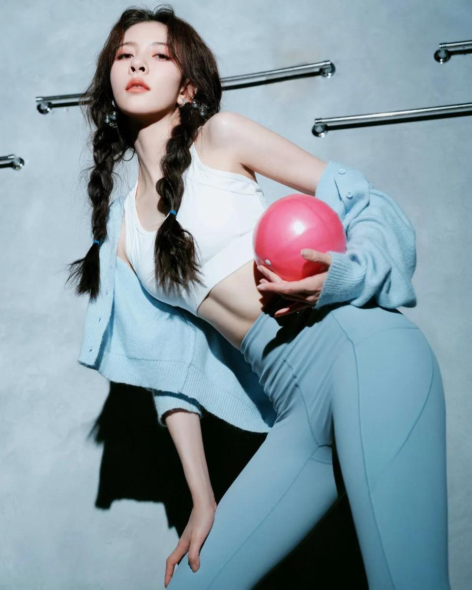 Song Yanfei - iMedia