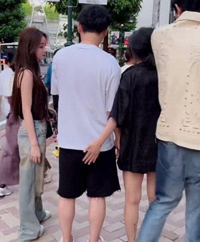 Wang Sicong's new relationship exposed? The amazing change of Lanlan's forehead! 5 major social ...