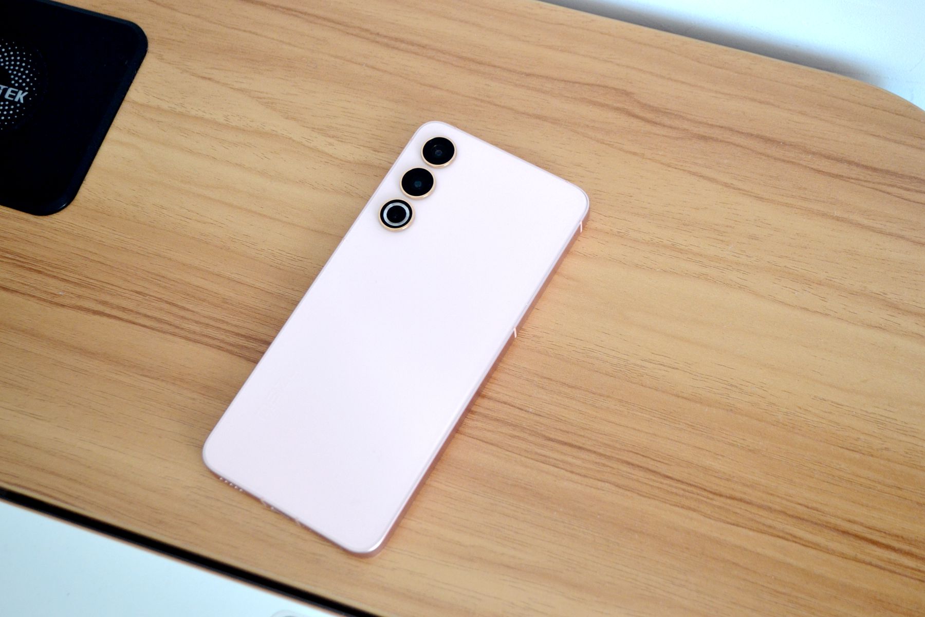 Less than 3K! Meizu polished Snapdragon 8G2 small screen flagship Meizu 20, is it easy to use ...