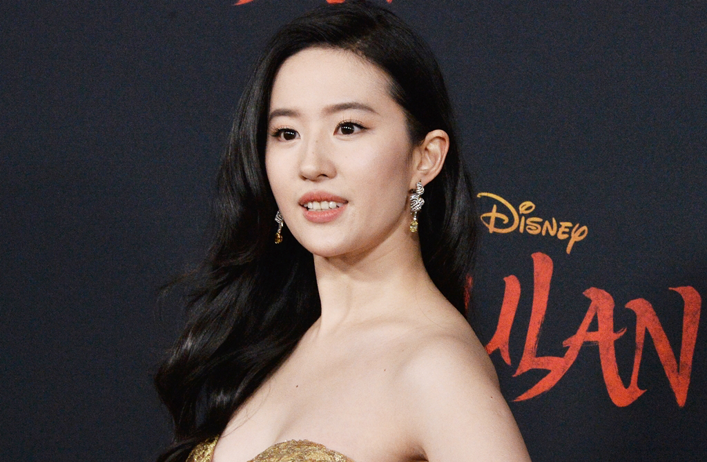 Liu Yifei's real height is less than 160? Internet exposed life map ...