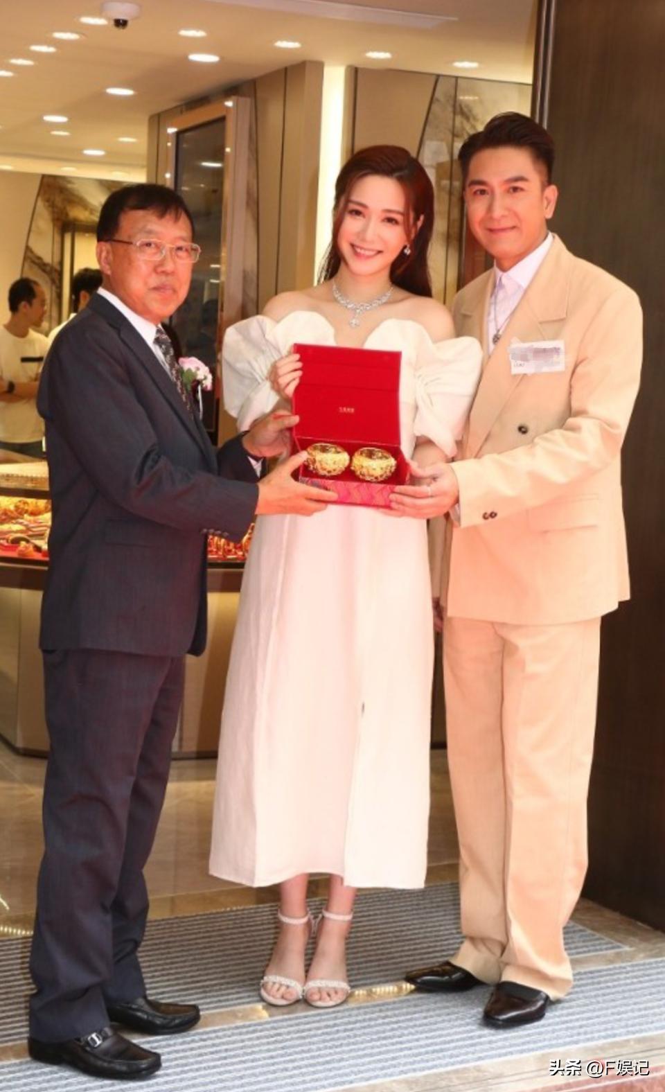 Ma Guoming and Tang Luowen attended the event for the first time as a ...