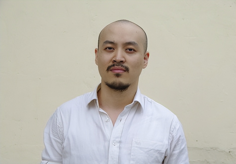 At the farewell ceremony for Sun Bo's body at the age of 41, his ...