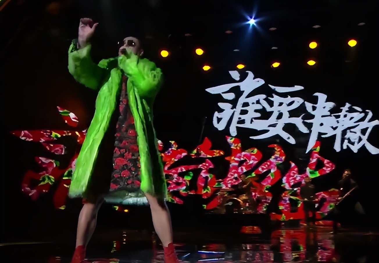 "Godmother of Rock" Liang Long: A man who was "injured" by the queen ...