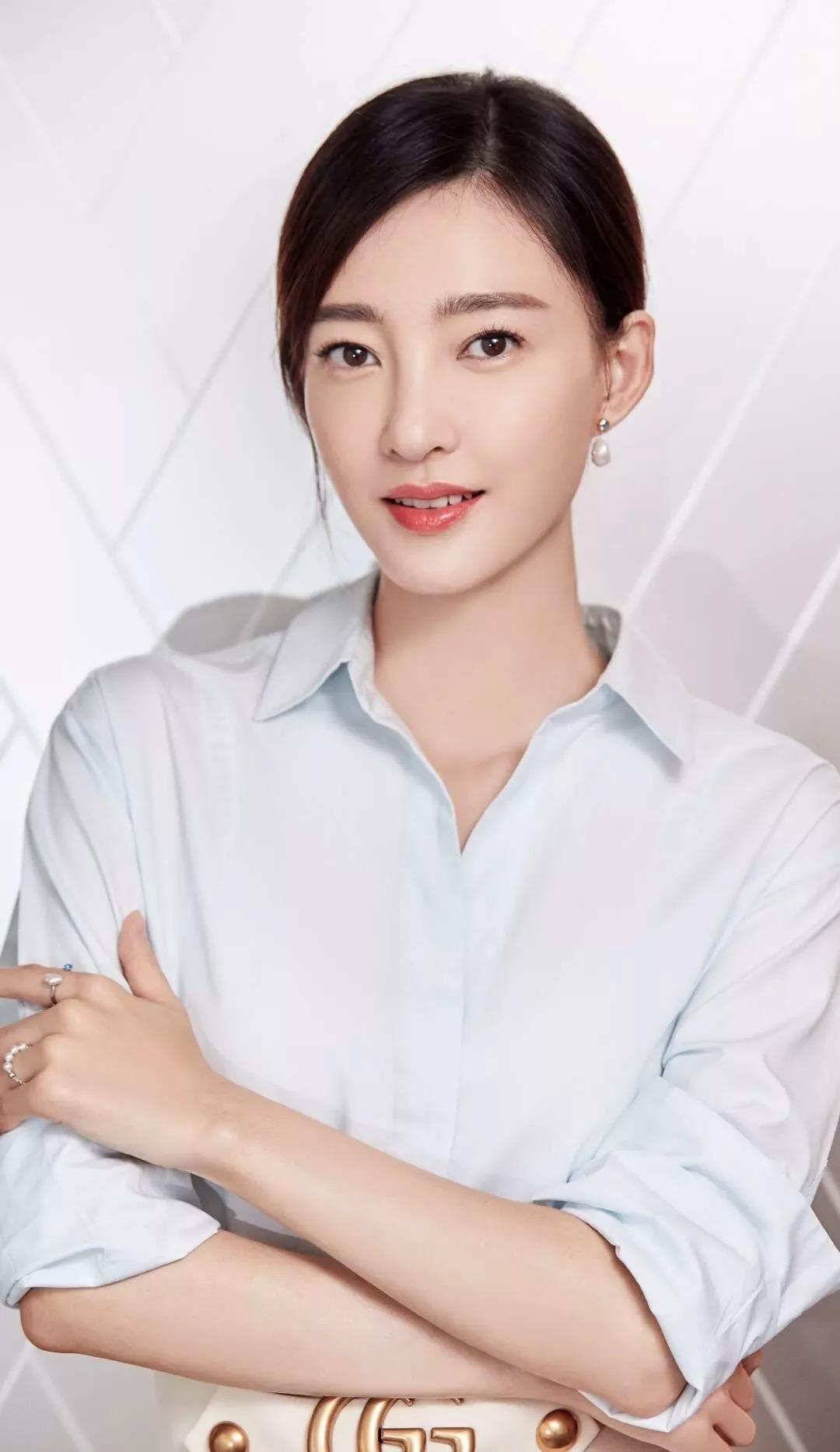 Wang Likun is beautiful, she deserves to be the goddess without makeup ...