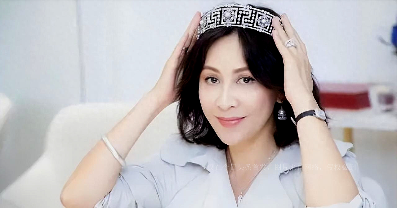 How serious is Carina Lau's mysophobia? She slept in a separate room with Tony Leung and had a ...