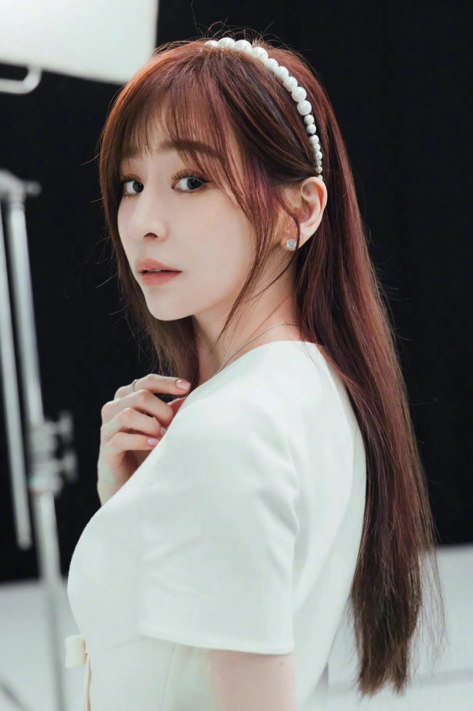 Mrs. Pei and Wang Xinling, from the same to the opposite life - iMedia