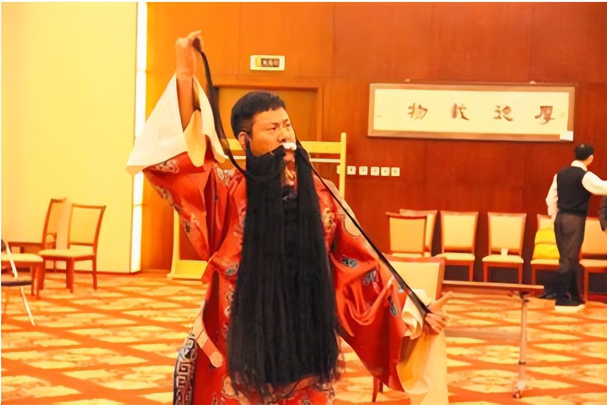 Lian Yiming: Although I have abandoned my first wife Chen Jiayan, I ...