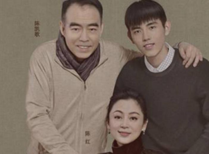 At the Beijing Film Festival, the wonderful face-changing staged by the ...