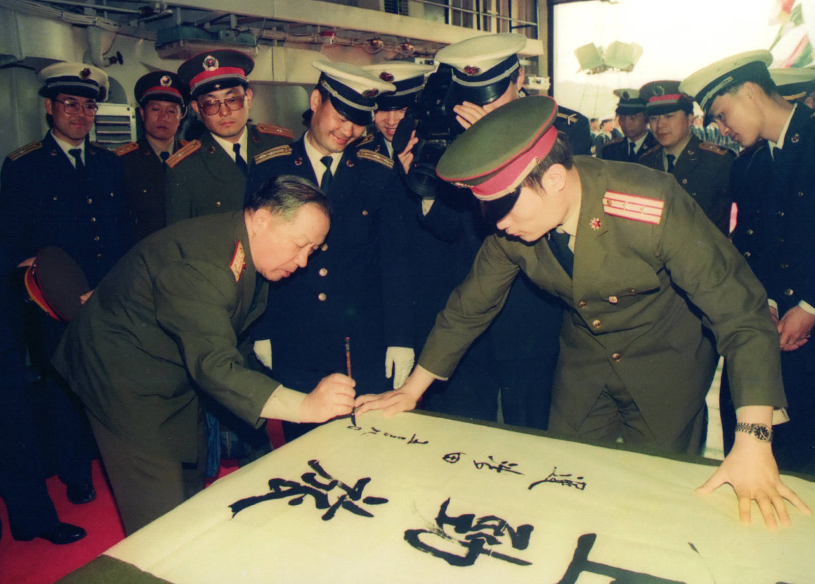 The secretary reminded Yang Dezhi not to pick up the new chief ...