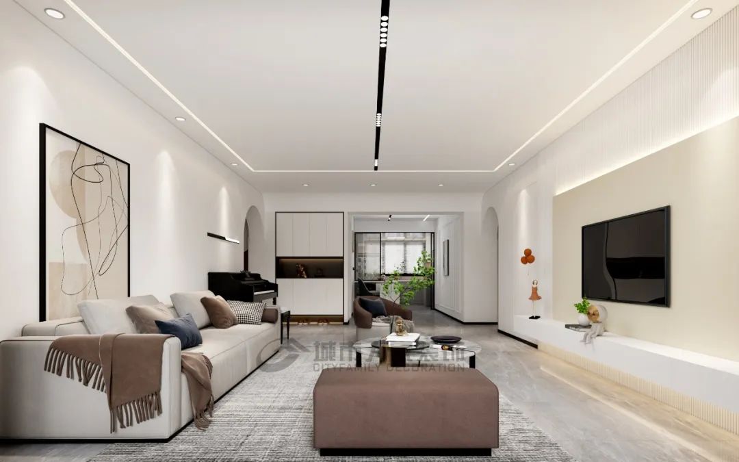 150 square meters of three-room cream style, the years are indifferent ...