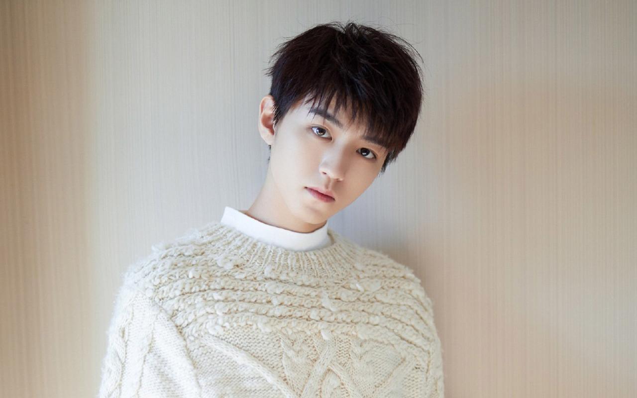 2022.1.4 entertainment breaking news: Karry Wang, Hu Ge, Yang Mi, Li ...