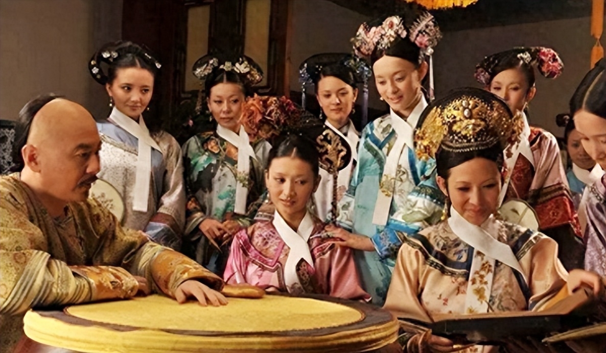 The difference between a queen and an imperial concubine and the ...