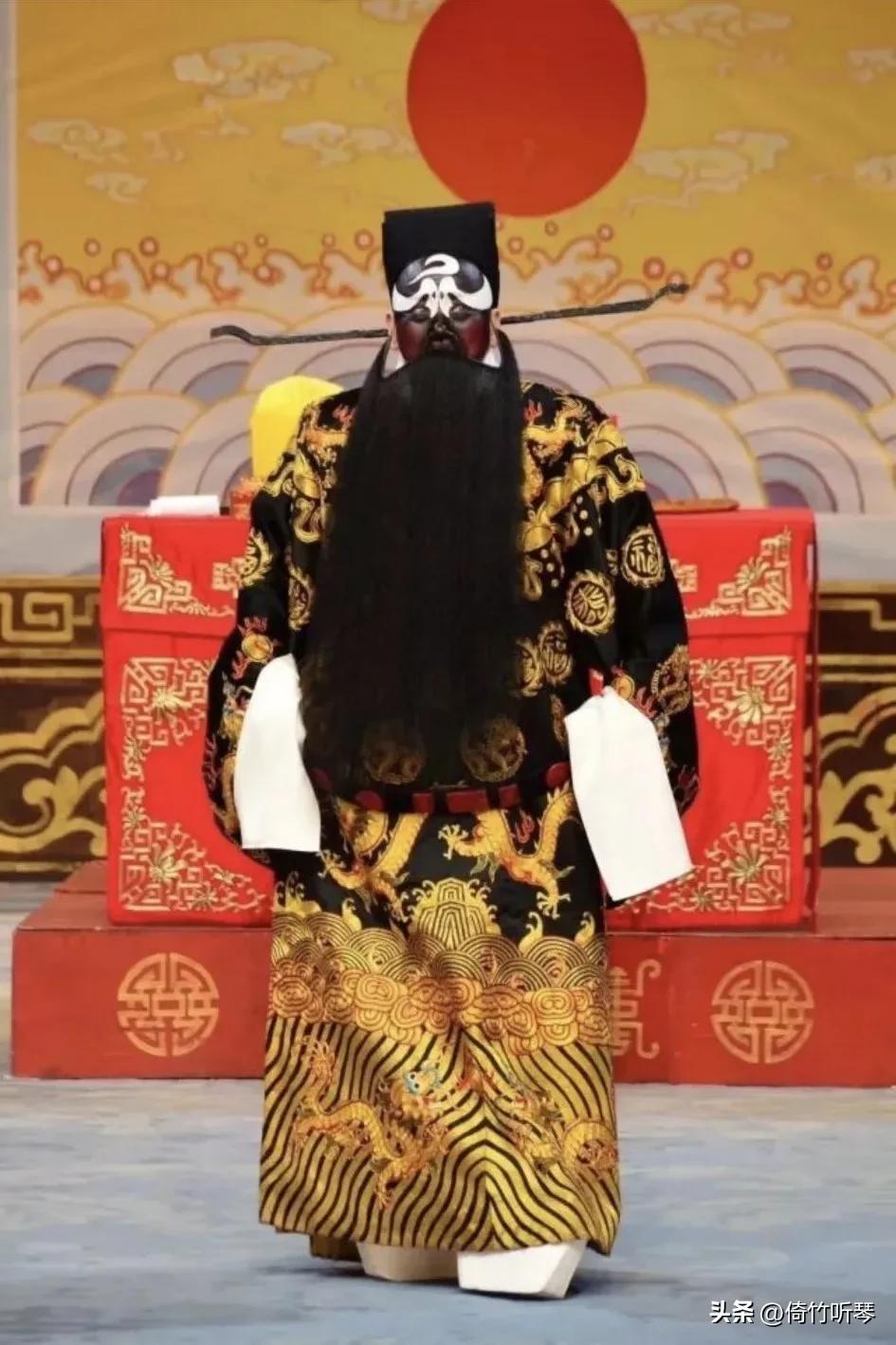 Meng Guanglu had outstanding singing skills when he was young, and was ...