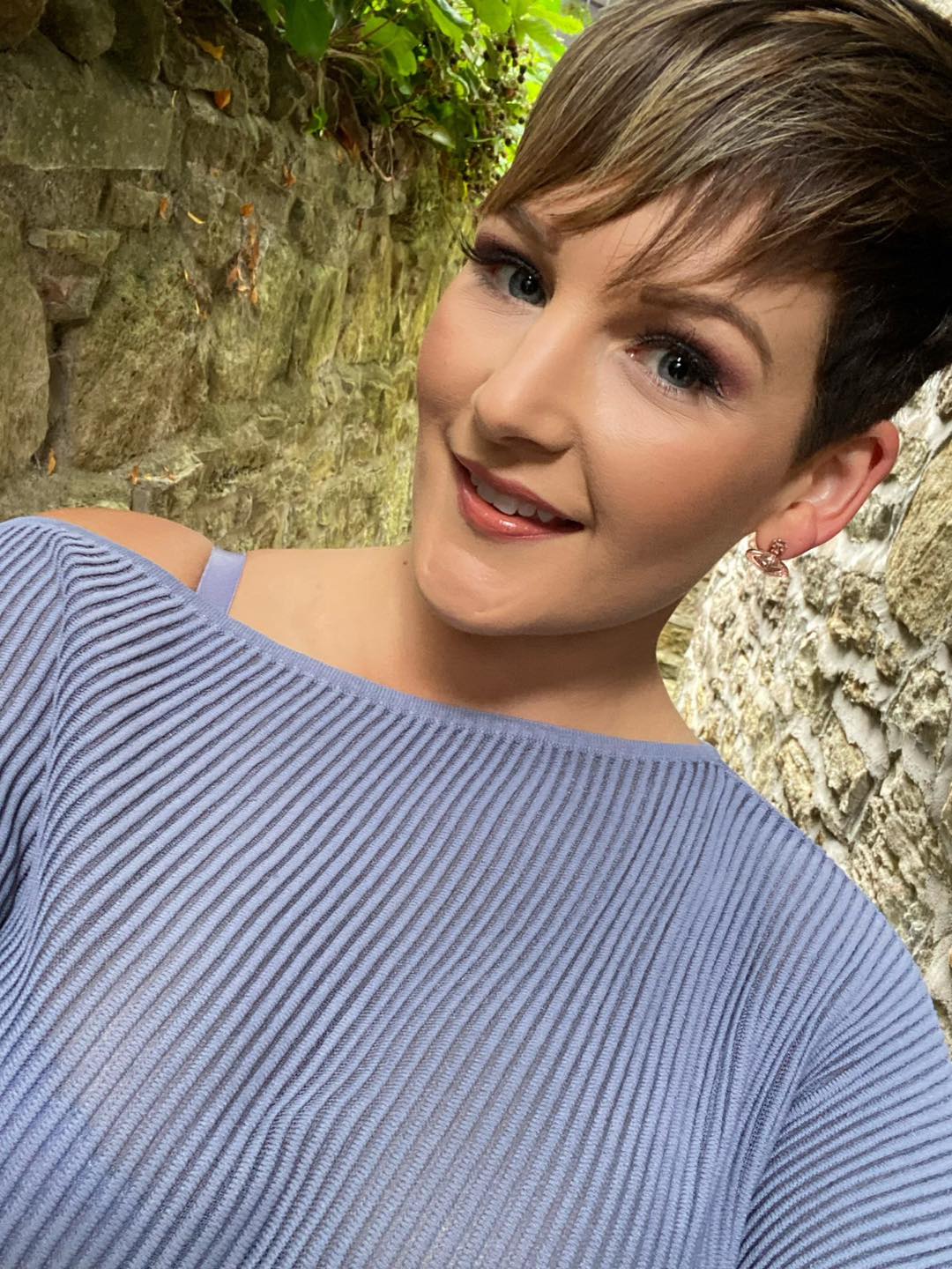 Hannah Brooks, Rising British Personality Actress - iNEWS