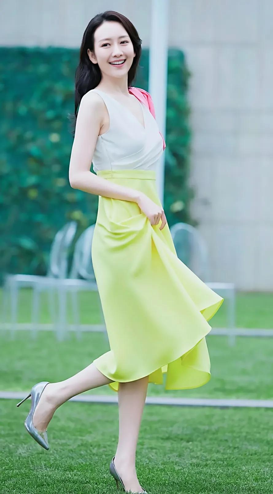 beautiful lady, wang ou - iNEWS