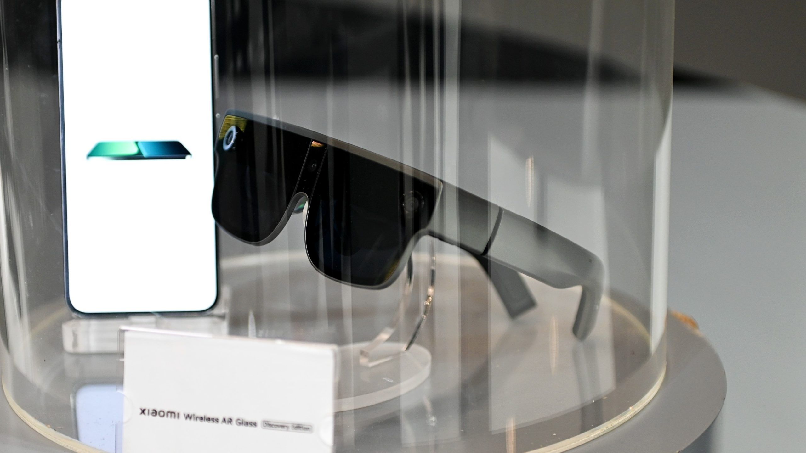 Xiaomi unveils prototype AR glasses that pair with phones with one ...