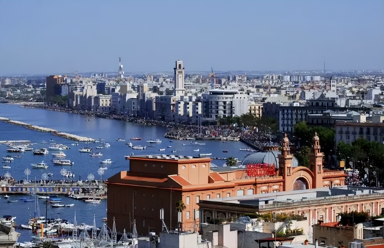 As a capital of literature and art, why can Italy shine in the economic ...