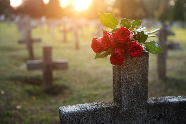 "Tombstones cannot be erected indiscriminately, and three types of ...