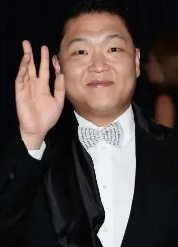 Uncle Psy's concert staff fell 15 meters to his death - iNEWS
