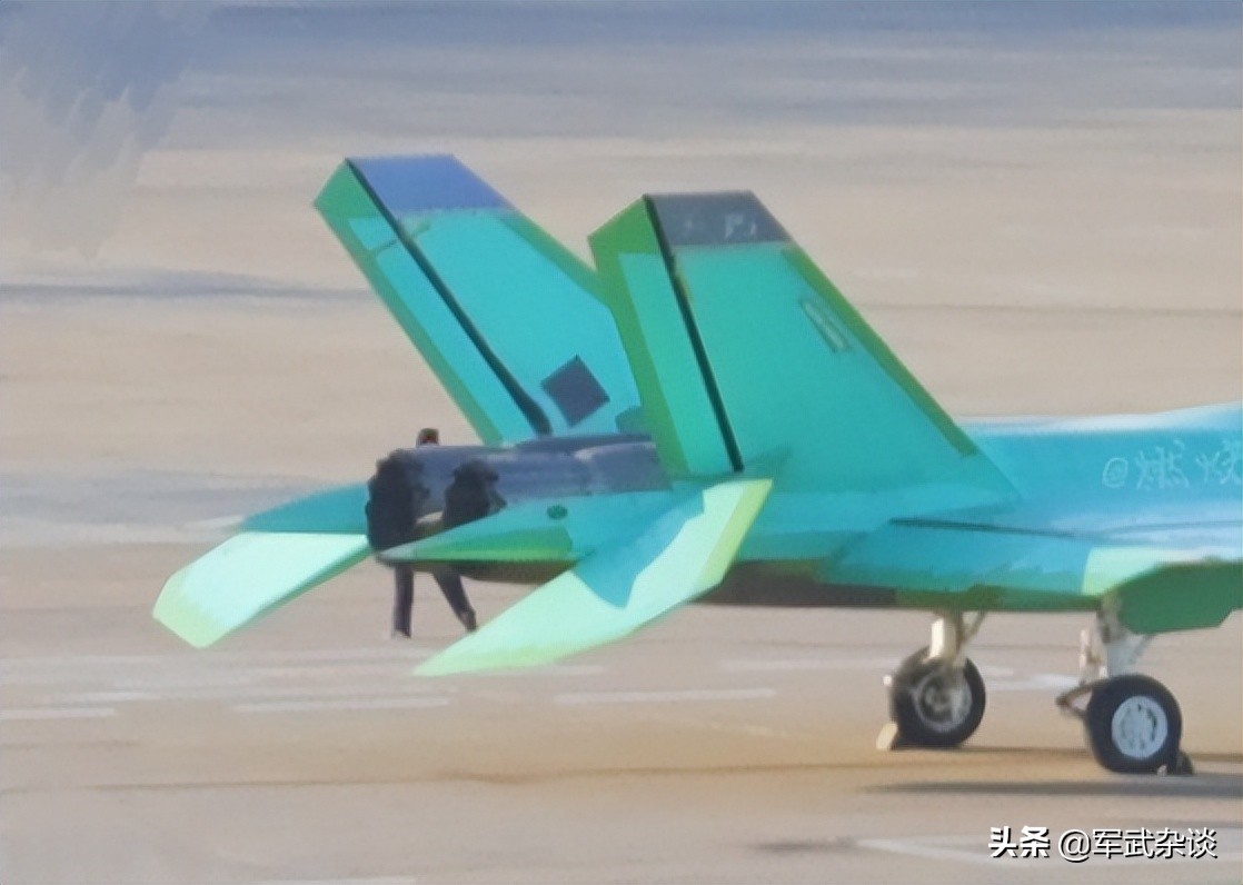 The latest J-35 prototype was exposed, equipped with domestic WS-19 ...