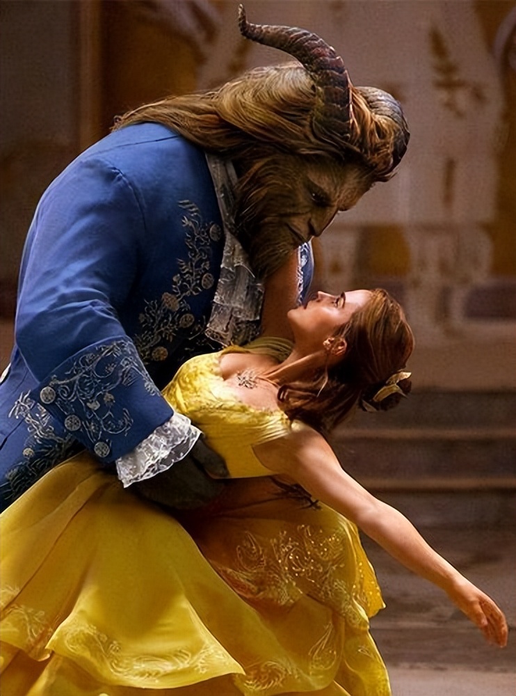 The adventure and growth of love - the innocent fairy tale description ...