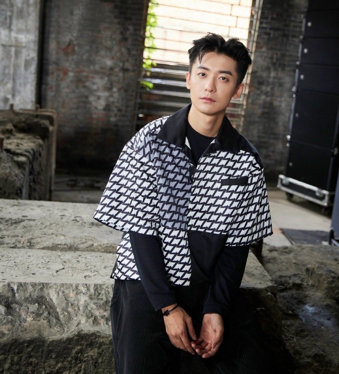 Rumor Refutation Day!Li Xiaofeng denies being in love with Hawick Lau ...