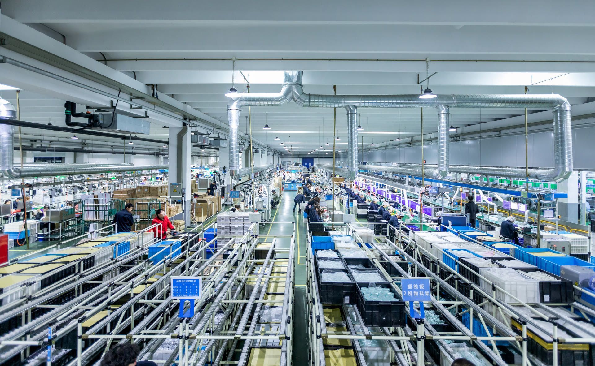 Is it good for the electron factory to see the work of the microscope ...