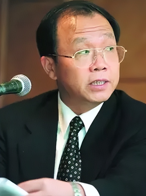 Tan Hui, the behind-the-scenes boss of "Heaven on Earth", pursued Li ...