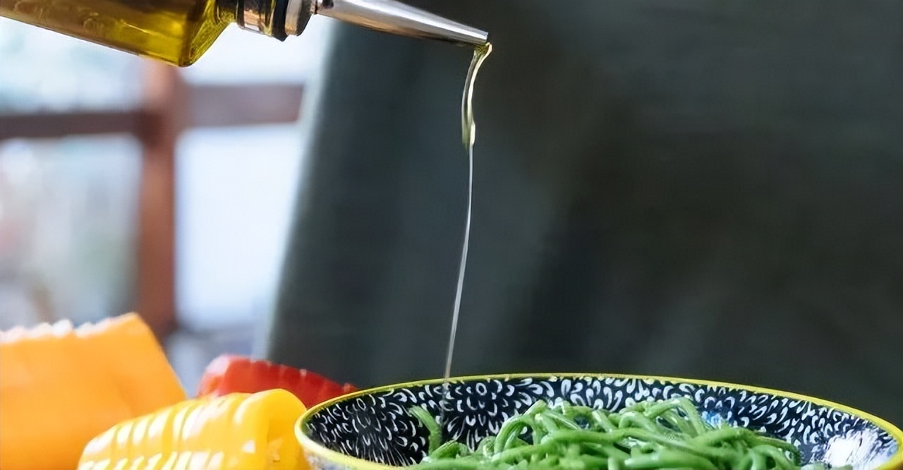 Do you need meat and vegetables to eat oil? - iNEWS