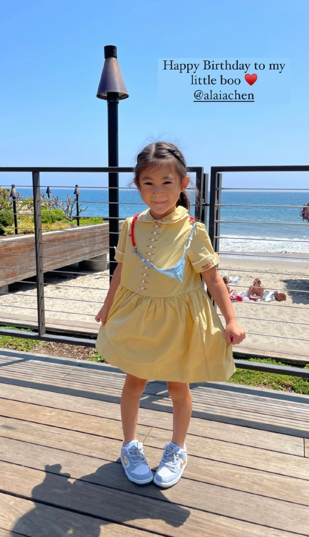 Edison Chen posted a family photo to celebrate the birthday of his 5 ...