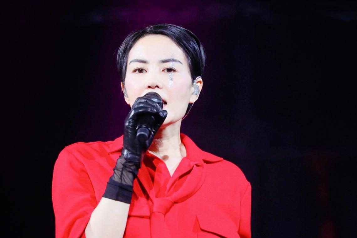 Faye Wong: Fashion queen, admirable - iMedia