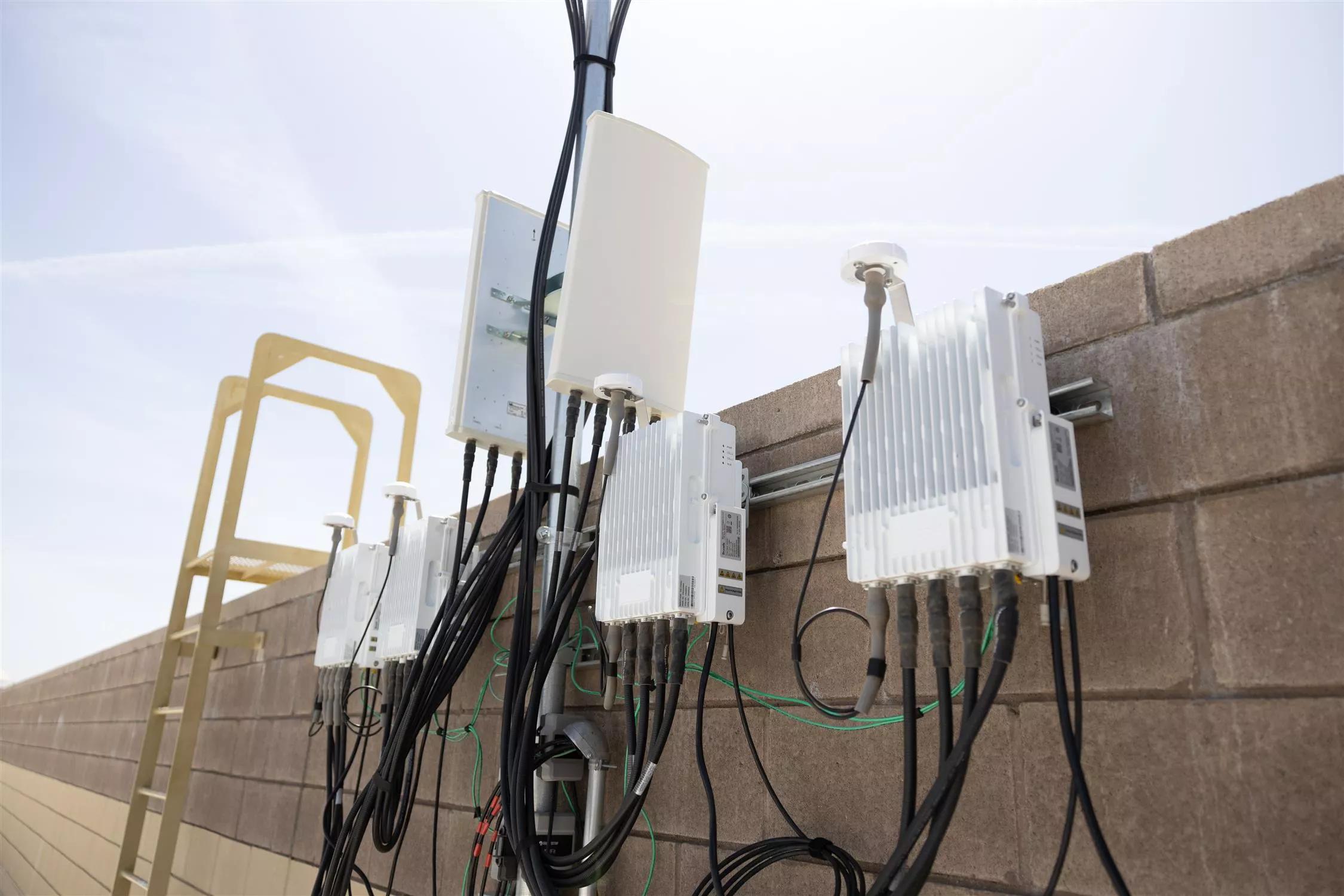 Baicells Launches New Compact 5G mmWave Outdoor Small Cells - iMedia