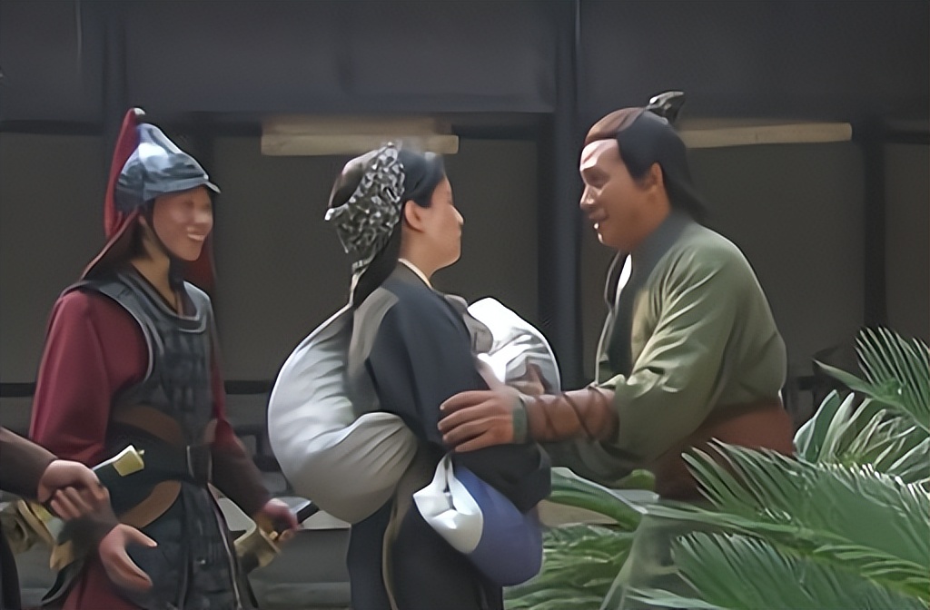 The young Zhu Yuanzhang fell in love with the widow and went to ask for ...