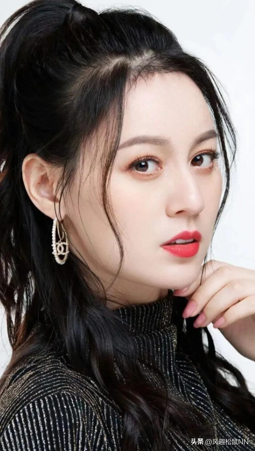 The unknown story of Tang Yi, the first sister of Internet celebrity - iMedia