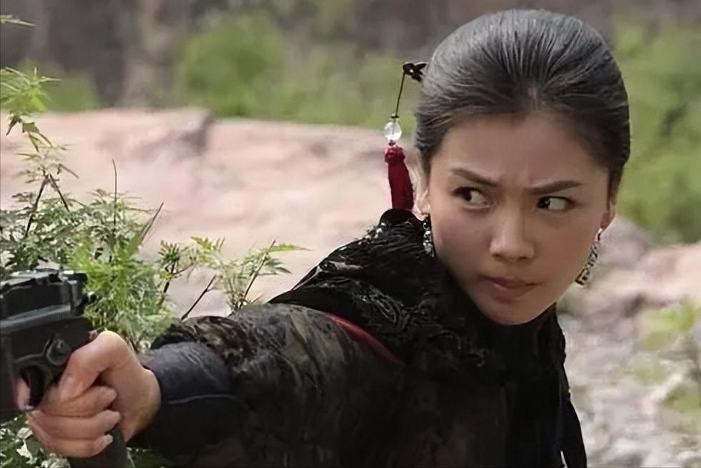 The female bandit leader of Xiaoxing'anling fled to the mountains. No ...