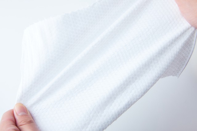 Whether it is better to use tissue paper or roll paper in daily life ...