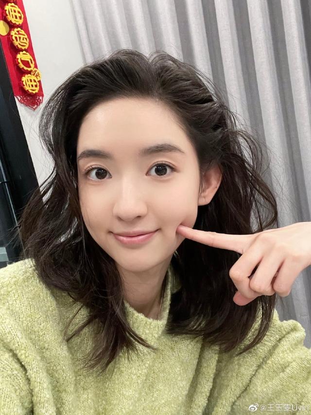 Yang Jue and his 10-year-old girlfriend have a stable relationship!It's ...