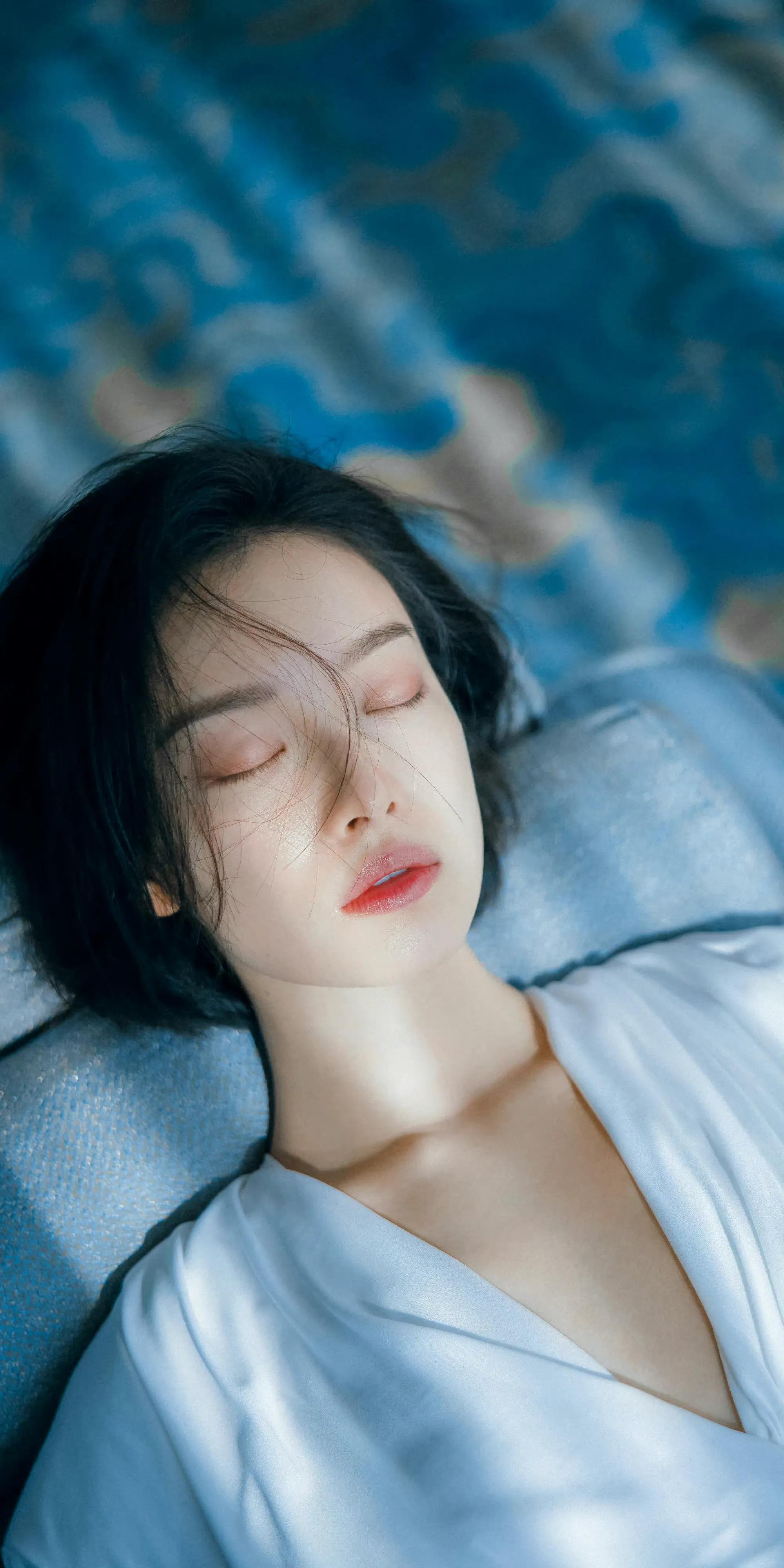 Ni Ni mobile wallpaper - iNEWS