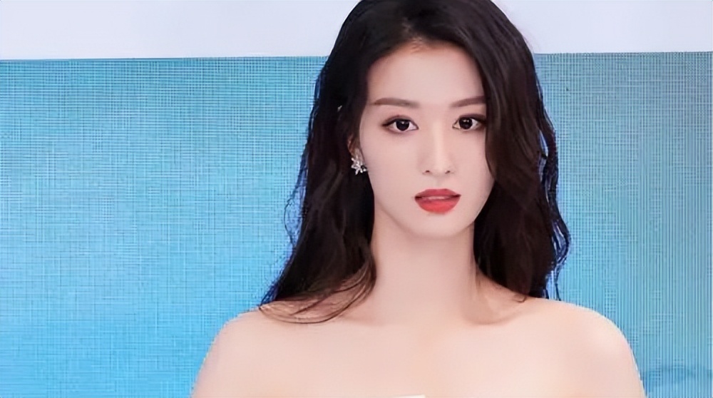 Wang Churan, Yang Zi, Tan Jianci, Fan Chengcheng - iMedia