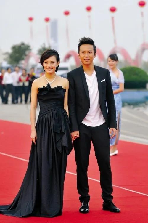 Married for 11 years, Sun Li and Deng Chao are as sweet as flowers - iMedia
