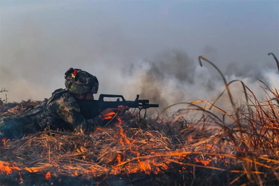 Hardcore!Directly attack the strength of the combined battalion of a ...