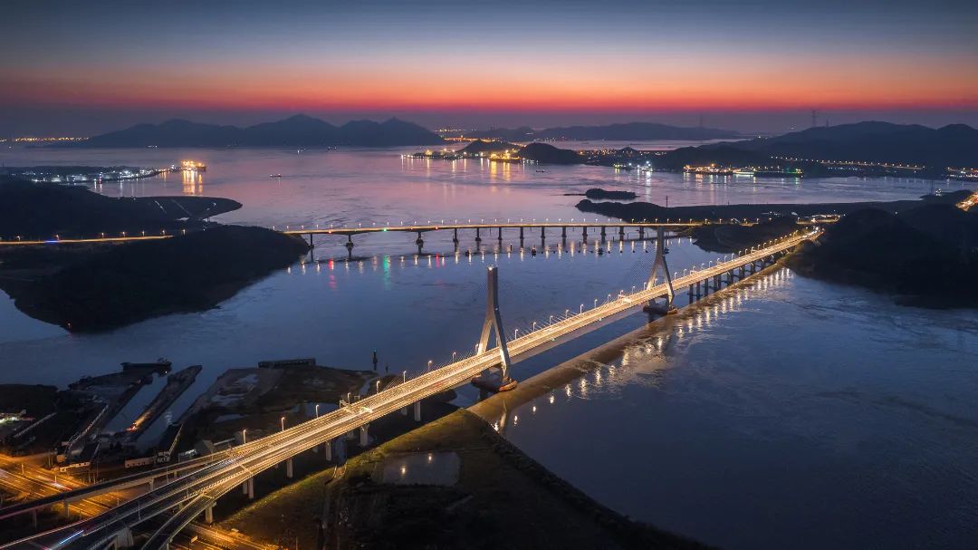 Zhoushan, a city with a thousand islands, a world with bridges as ...