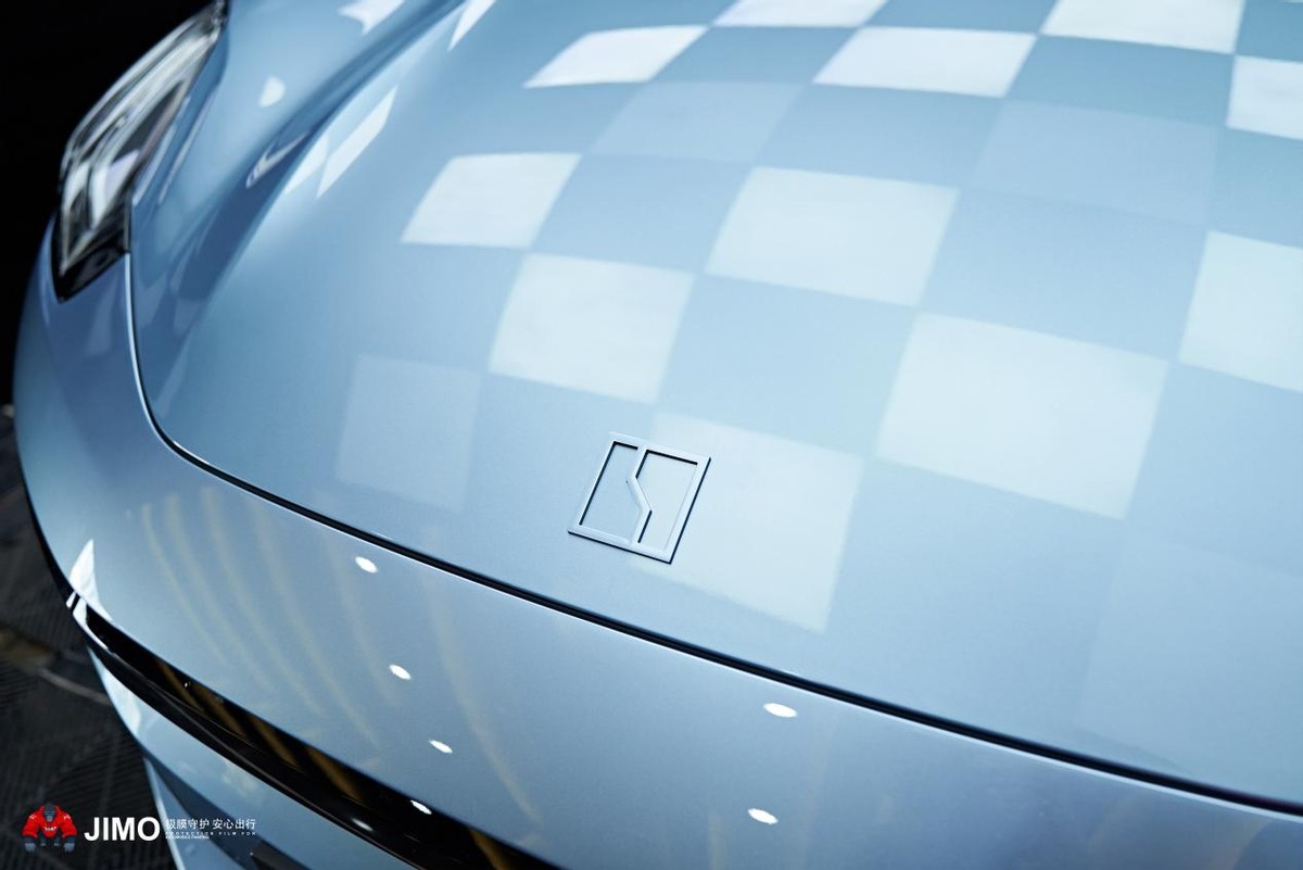 Invisible car cover is a traditional change - iNEWS