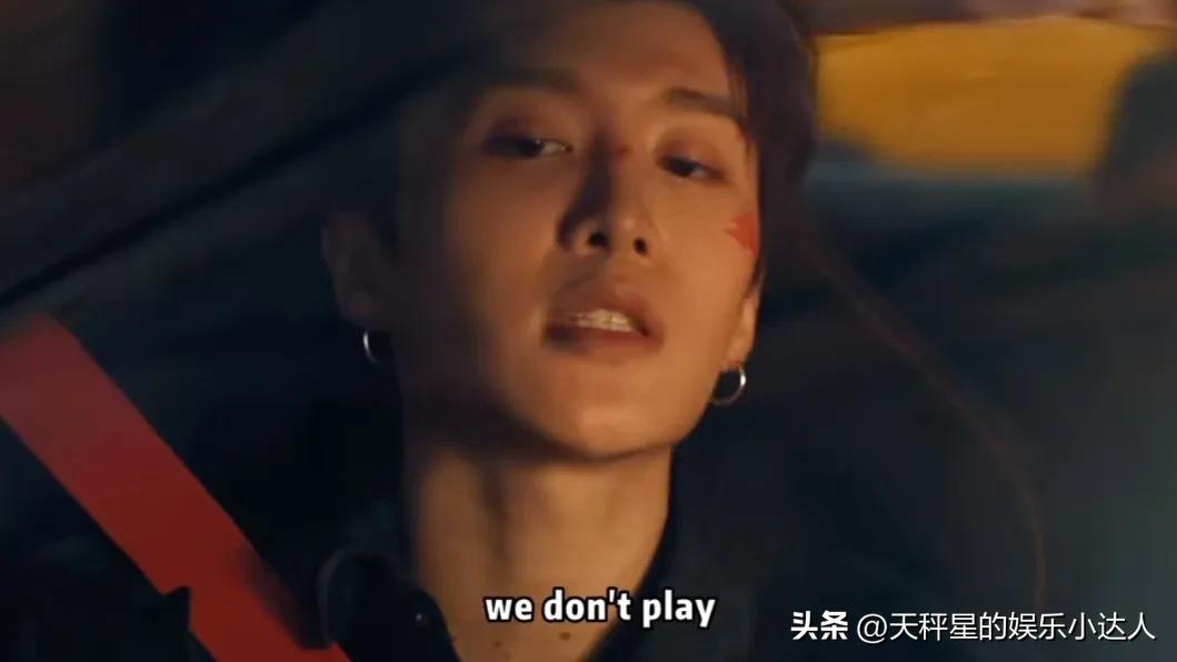 Fan Chengcheng Ma Siwei collaborated with the new song MV to go live ...