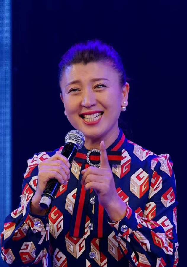 Actor Yan Xuejing: She got pregnant unexpectedly at the age of 45, and ...