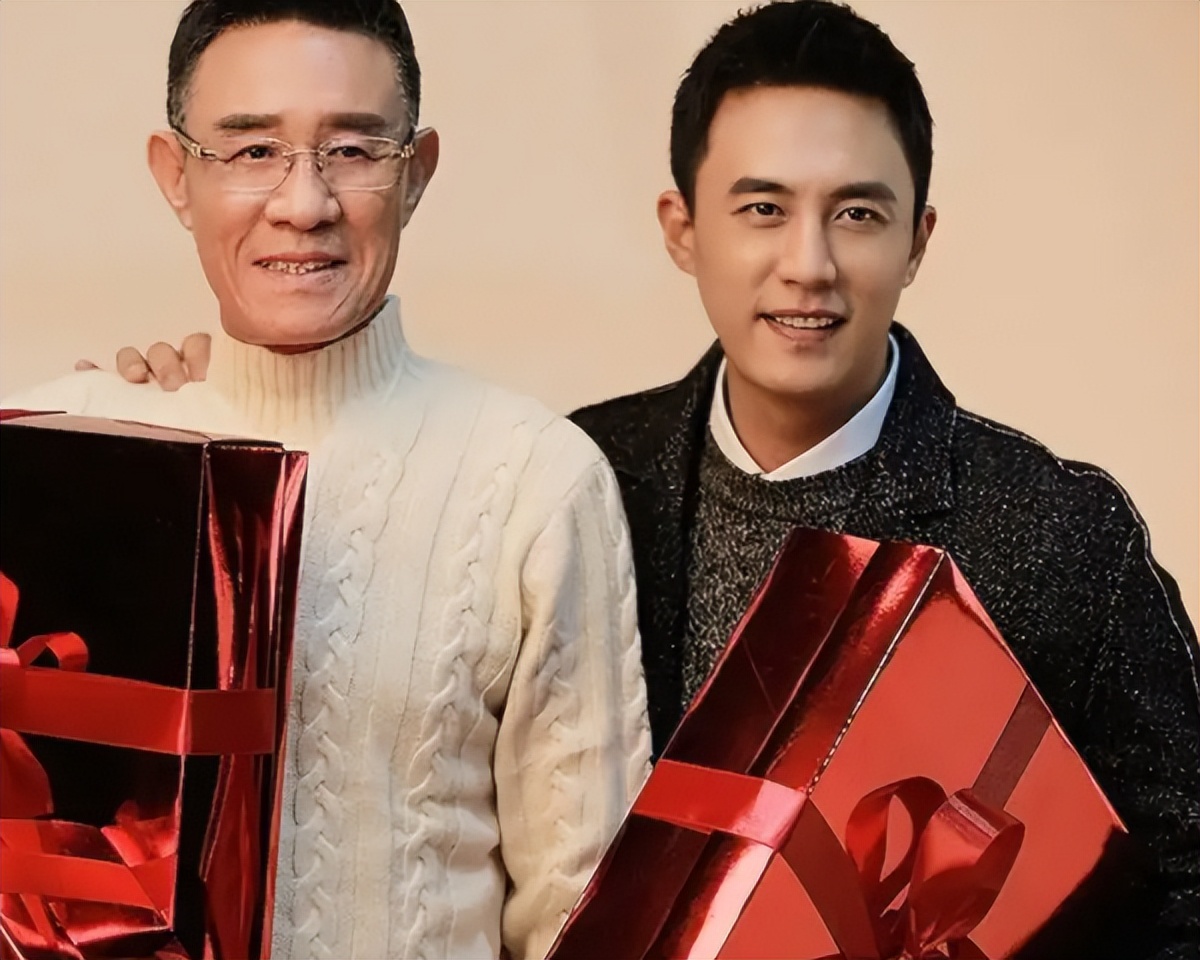 Du Zhiguo: After divorcing Yang Li, they married twice, but Yang Li took care of her son alone ...