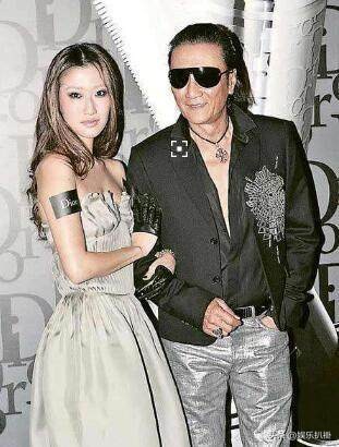Xie Xian's 74-year-old ex-wife Zhen Zhen recently exposed - iNEWS