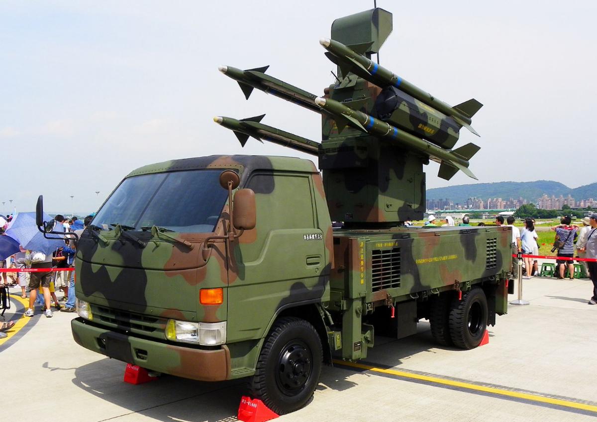 The balance of offense and defense in the Taiwan Strait has already ...